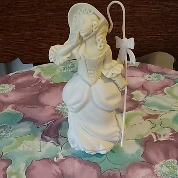 Avon | Art | Avon Little Bo Peep Decanter | Poshmark